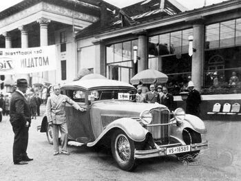 A flagship for the Fatherland: a glimpse at Opel's opulent Regent ...