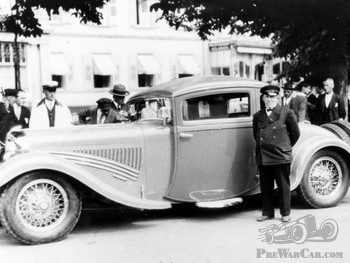 A flagship for the Fatherland: a glimpse at Opel's opulent Regent ...