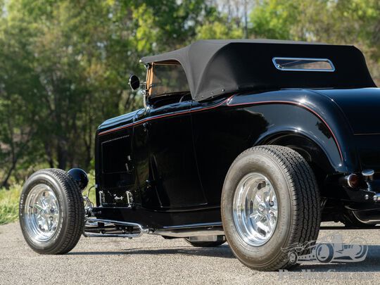 Car Ford Hot Rod 'High-Boy' Roadster 1932 for sale - PreWarCar
