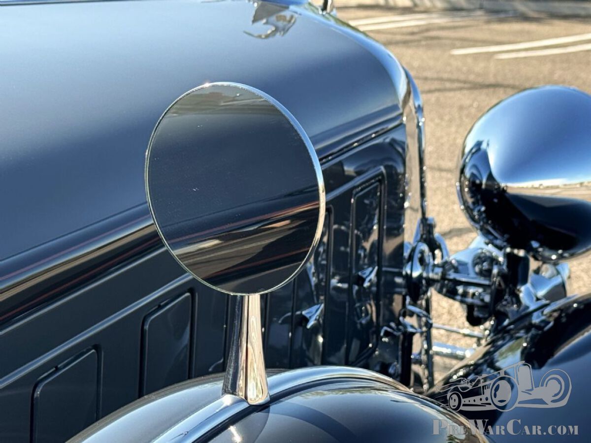 Car Chrysler CL Imperial Custom Phaeton 1933 for sale - PreWarCar