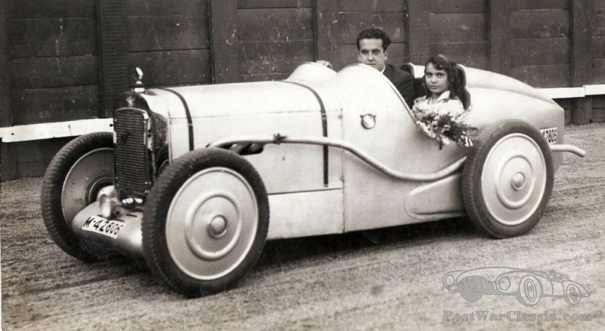 My uncle's cyclecar was a....? - PreWarCar