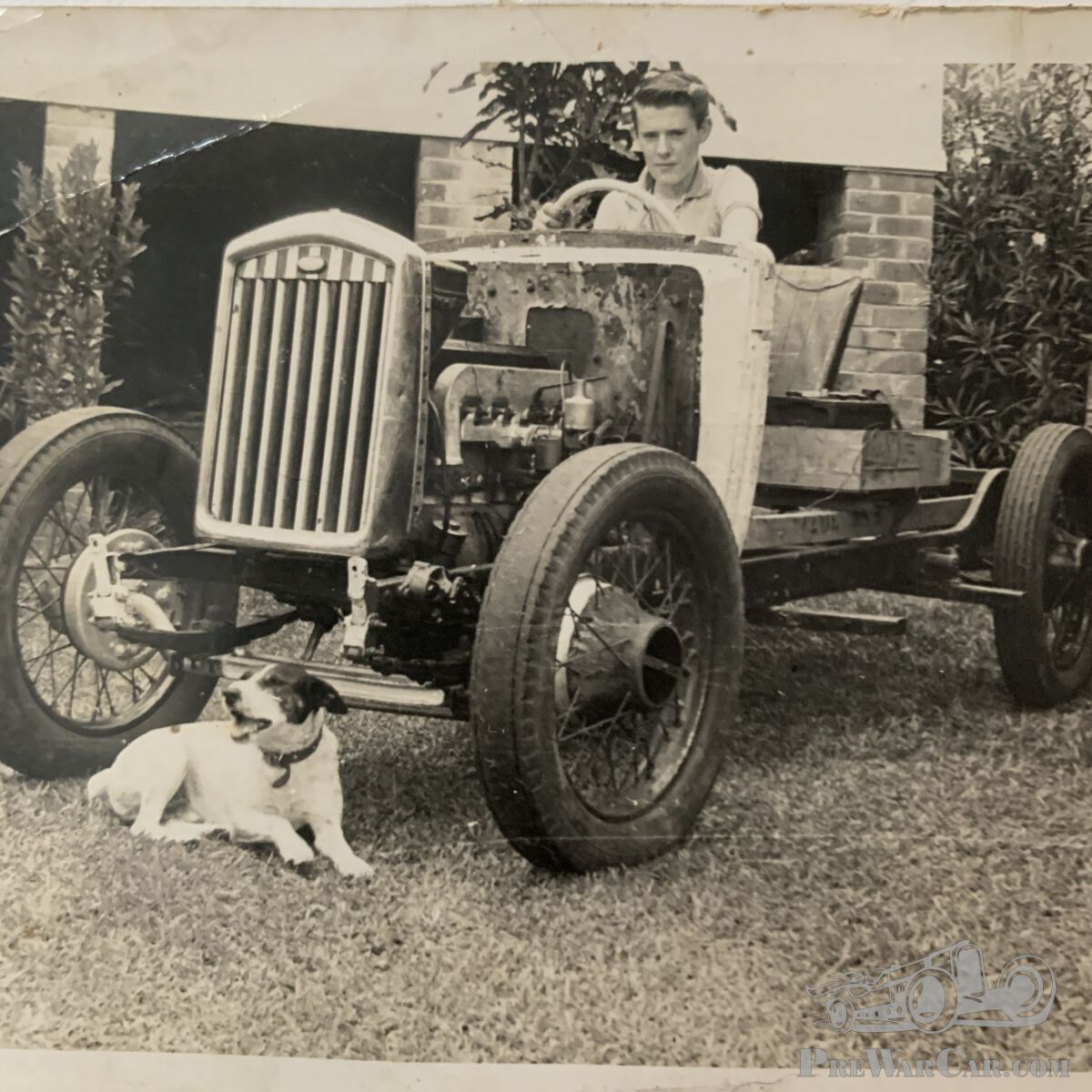 Prewar Cars with Dogs - PreWarCar