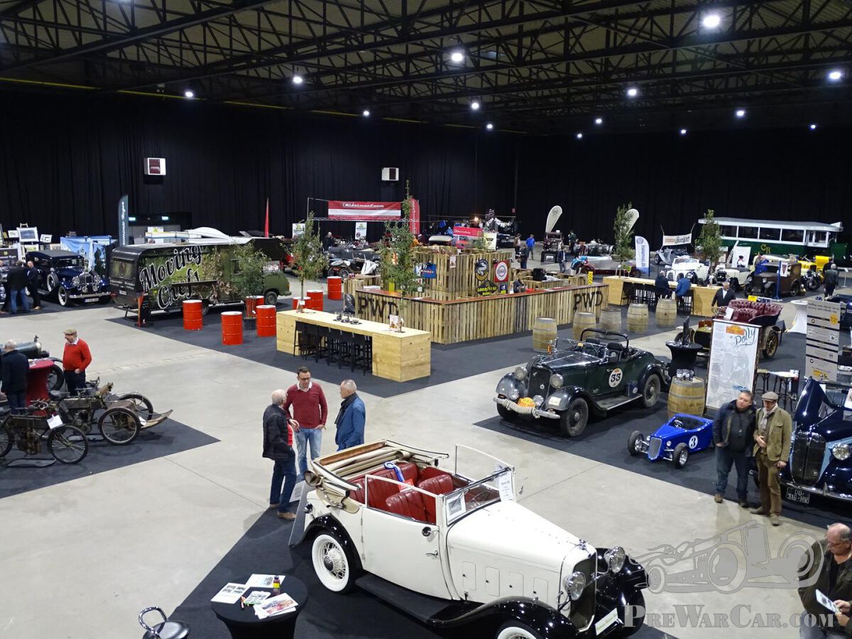 A unique show with unique exhibits - PreWarCar