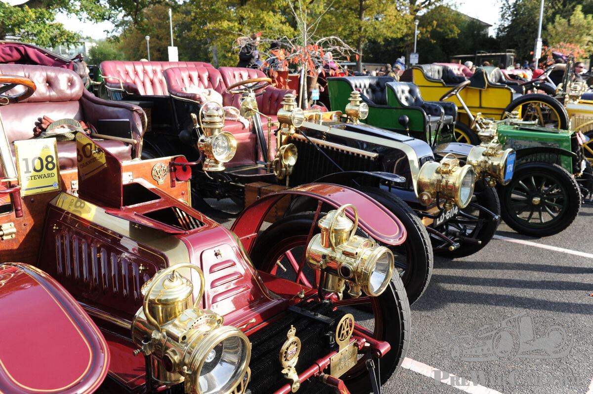 Theatrical Crawley gears up to travel back in time - PreWarCar