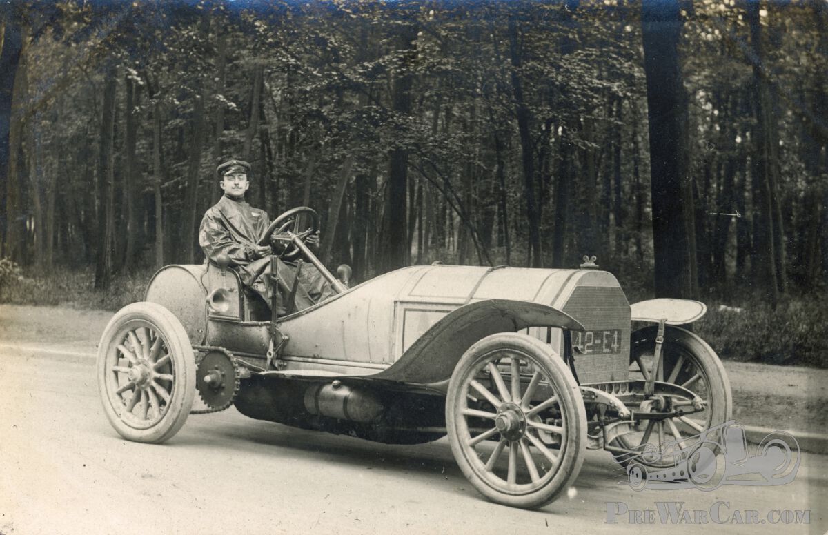 The marvellous Mercedes with a mysterious driver - PreWarCar
