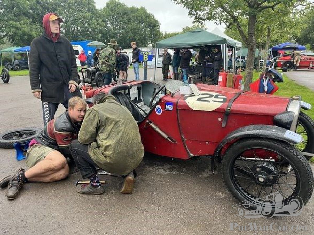 Rain Does Not Stop Play! Another fantastic Vintage Prescott weekend ...