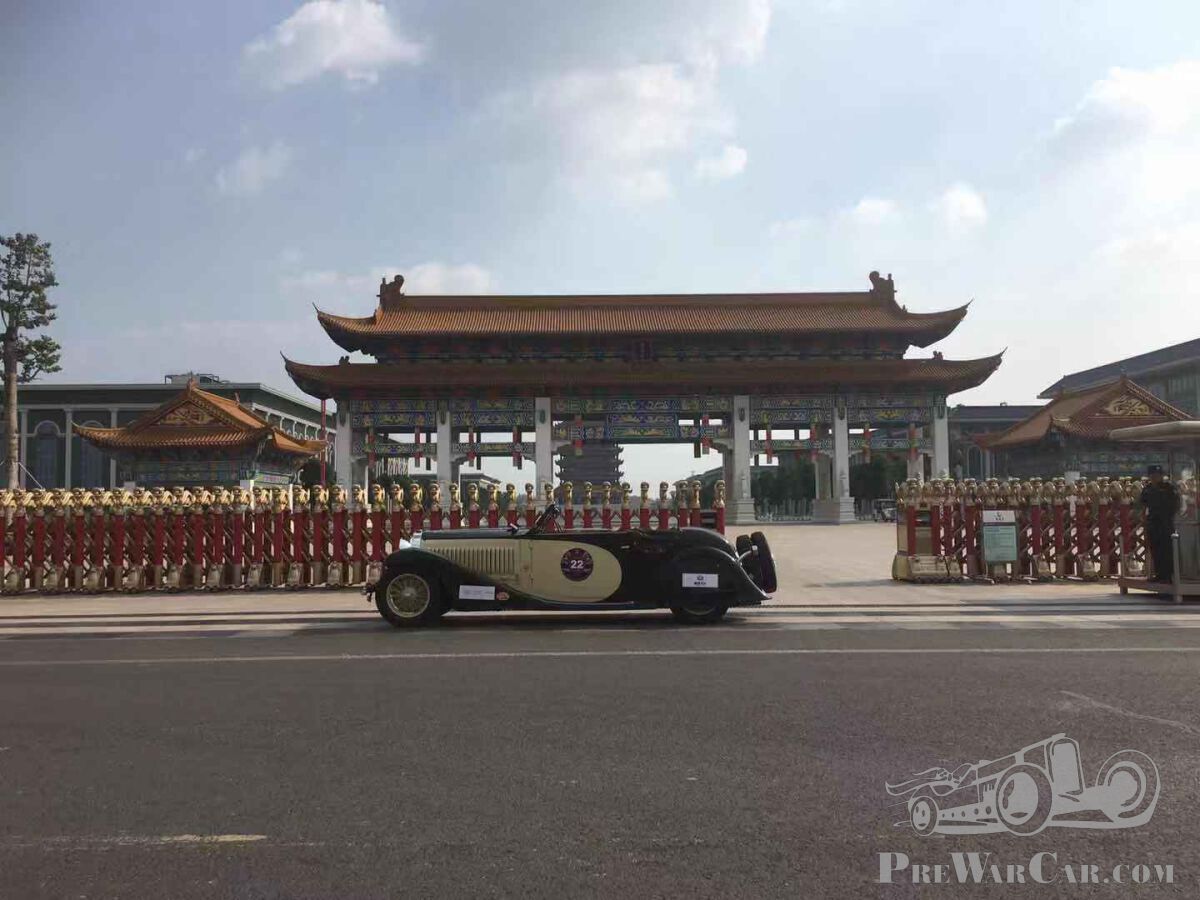 Drive your own car on Hainan Island, the Hawaii of China - PreWarCar