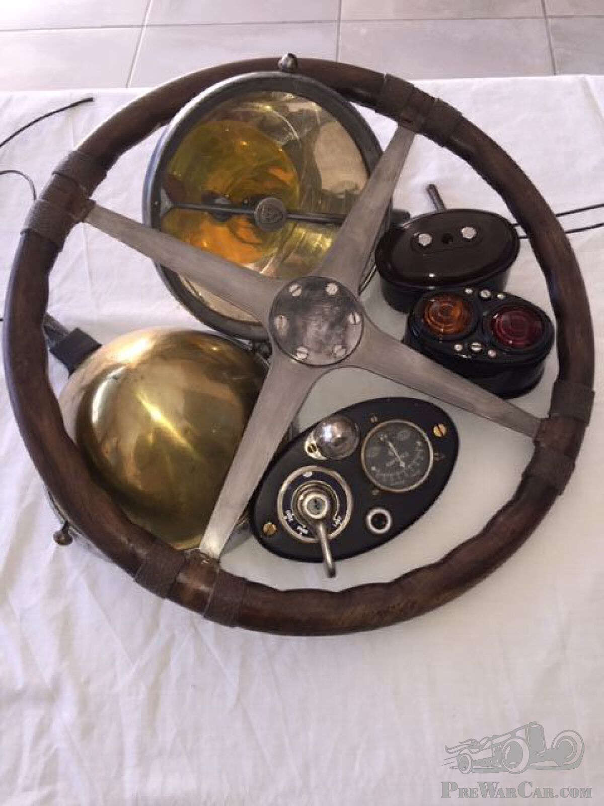 Part Marchal Headlights Bugatti for sale - PreWarCar