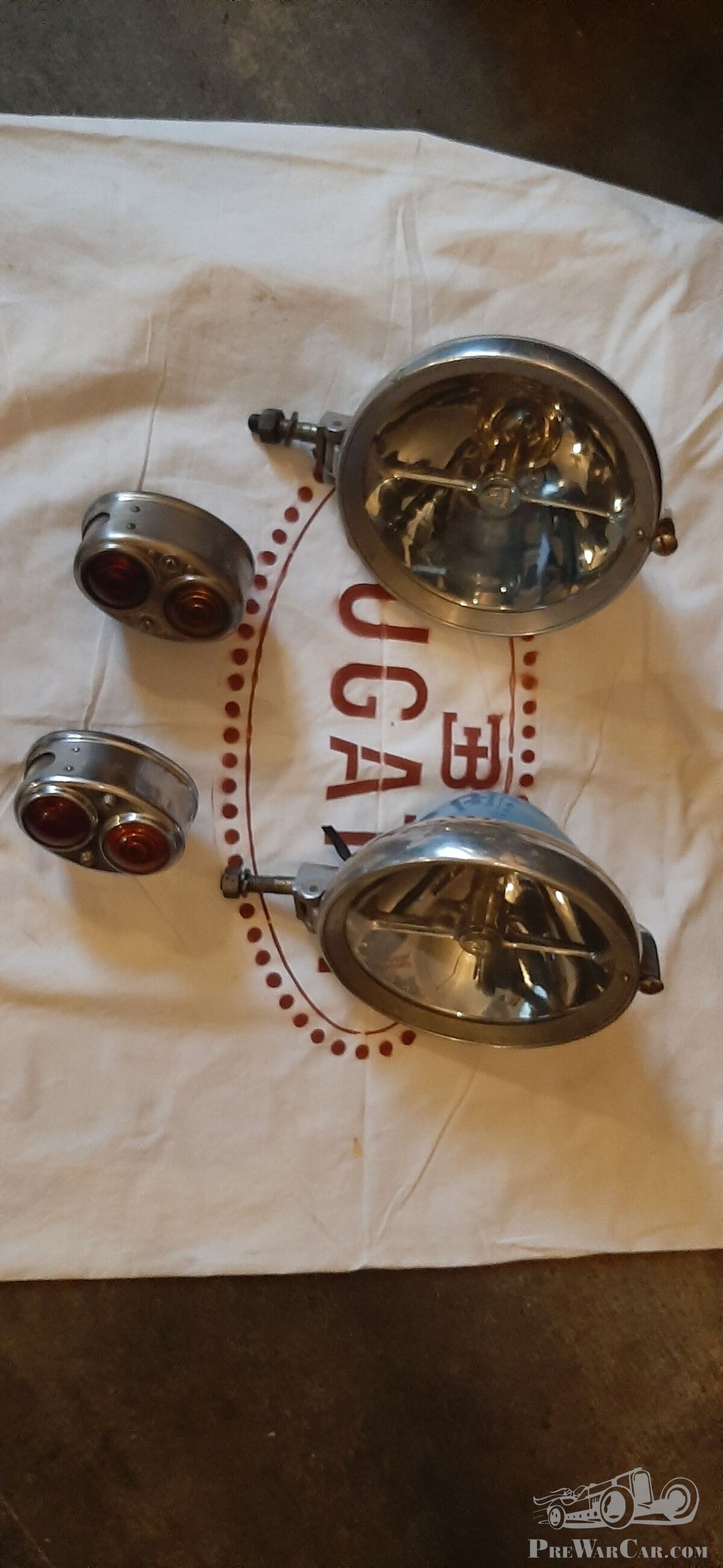 Part Bugatti Headlights Bugatti for sale - PreWarCar