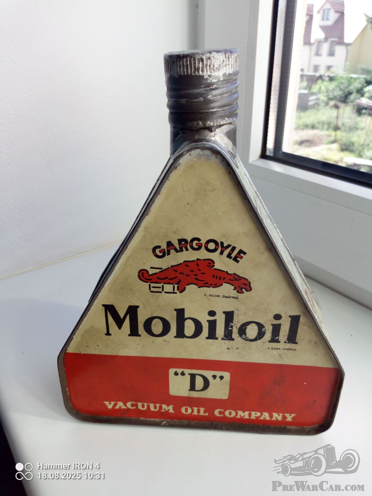 Part Mobiloil Oil tank A variety of cars for sale - PreWarCar
