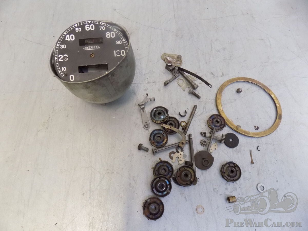 Part Jaeger Clock / rev counter / speedo A variety of French cars for ...