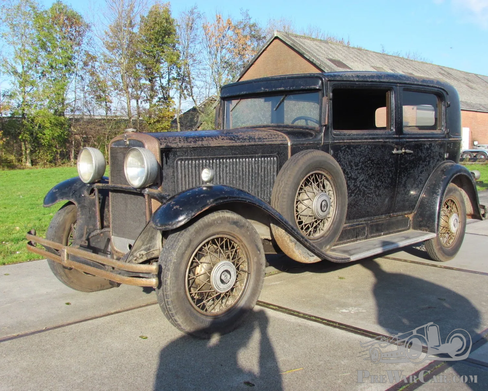 The Market; all pre-war cars for sale